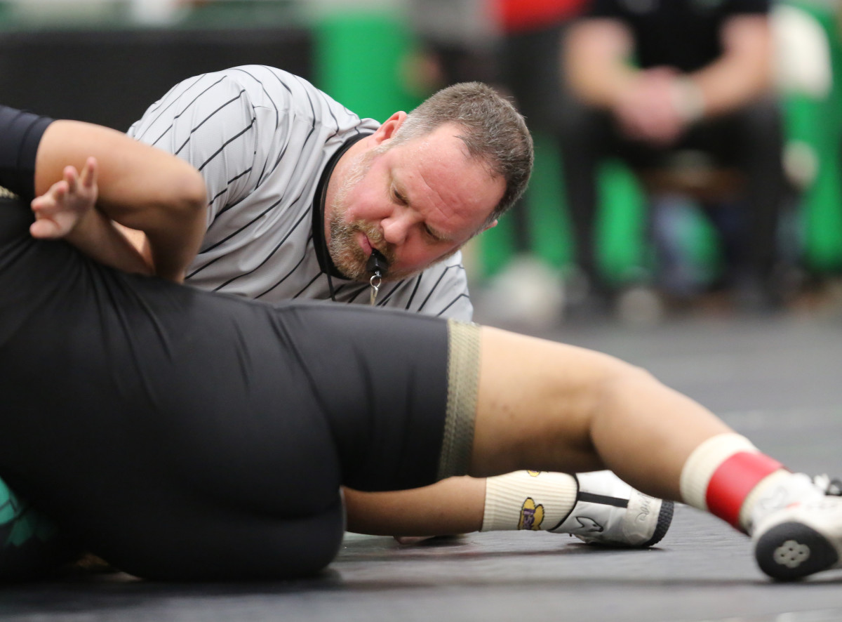 Azle, Lubbock Cooper win team titles at District 4-5A wrestling meet ...