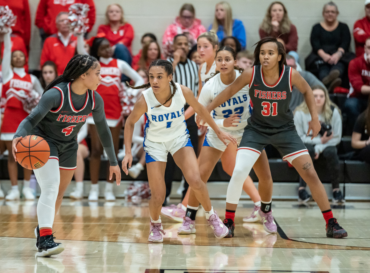 Photos: Smith twins lead Fishers past Hamilton Southeastern to win ...