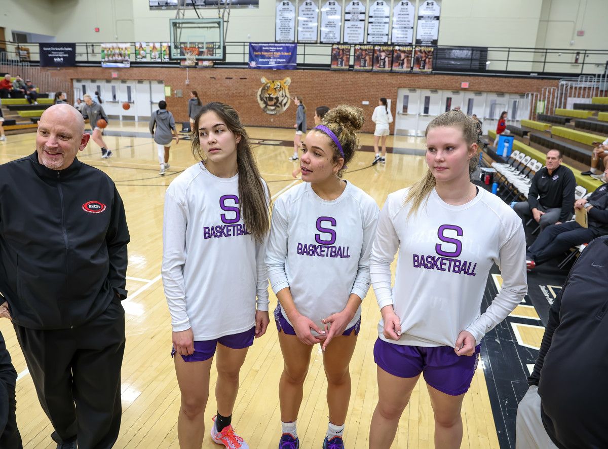 Photos: Ava Miles leads Park Hill South girls basketball past host Lee ...