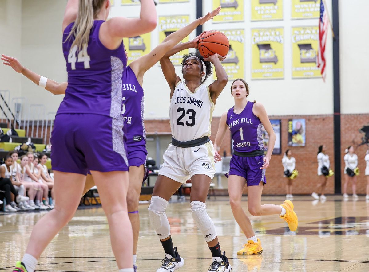 Photos: Ava Miles leads Park Hill South girls basketball past host Lee ...