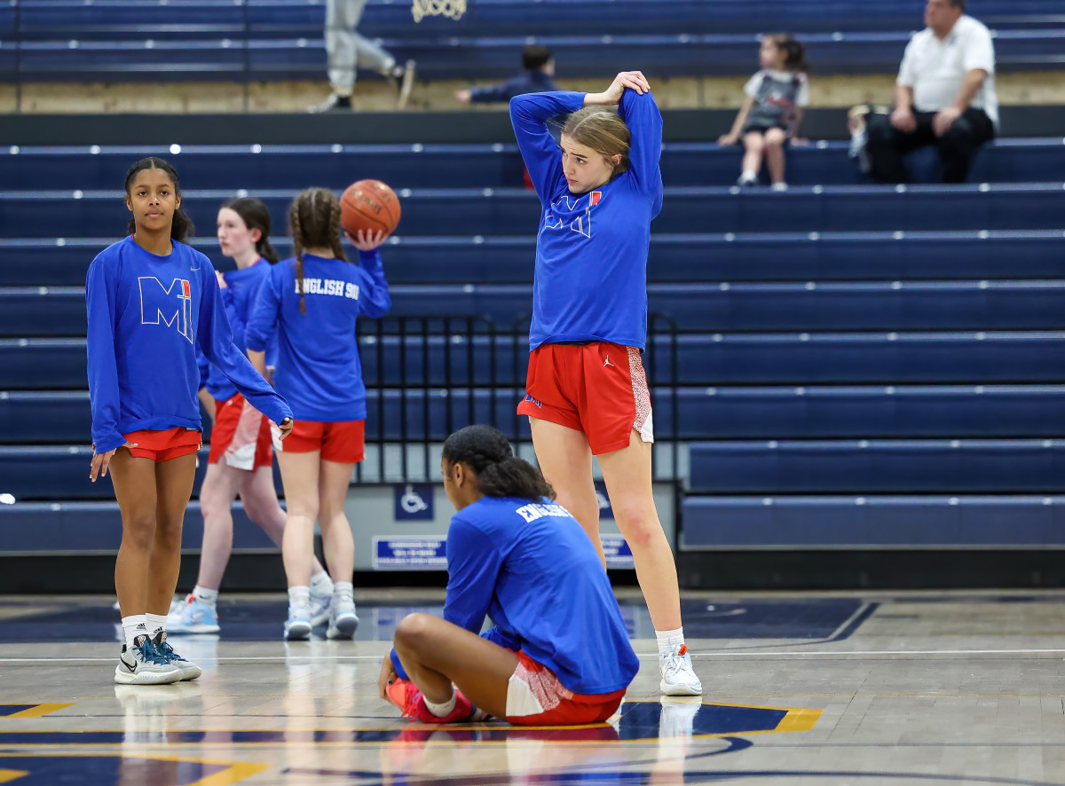 Photos: Incarnate Word girls top Bishop Miege for 91st consecutive ...