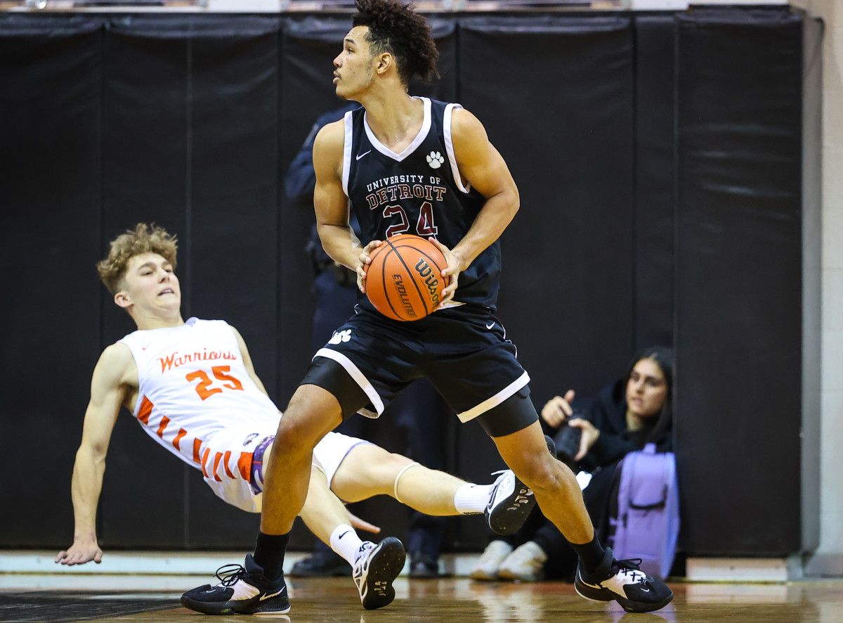 Photos: Brother Rice boys basketball defeats U-D Jesuit, clinches ...
