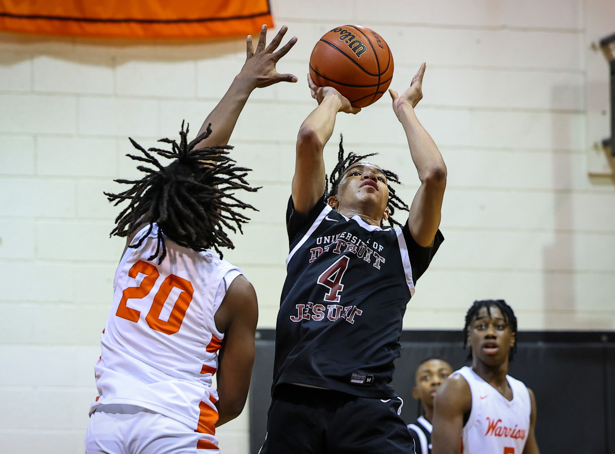 Photos: Brother Rice boys basketball defeats U-D Jesuit, clinches ...