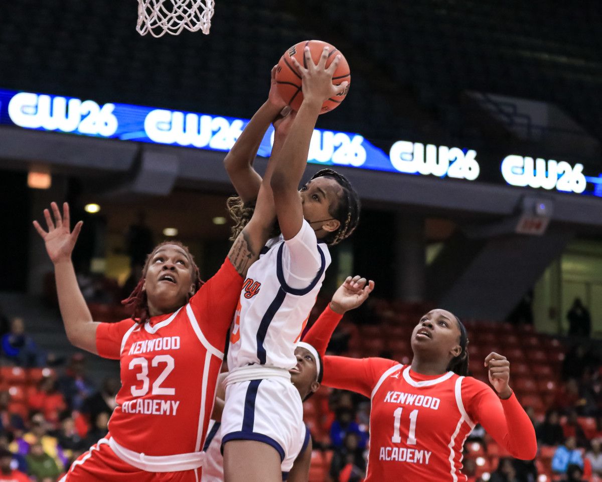 Photos: Whitney Young girls top Kenwood for Chicago Public League ...
