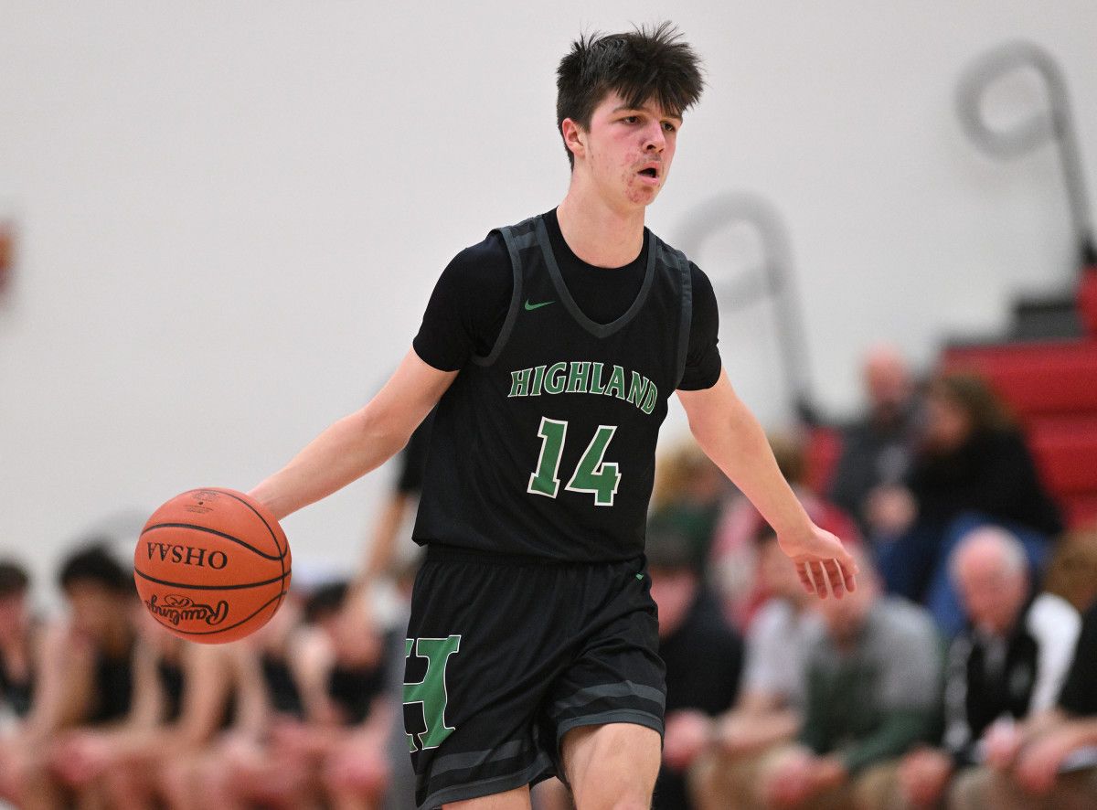 Solomon Callaghan leads Wadsworth on and off the court - Sports ...