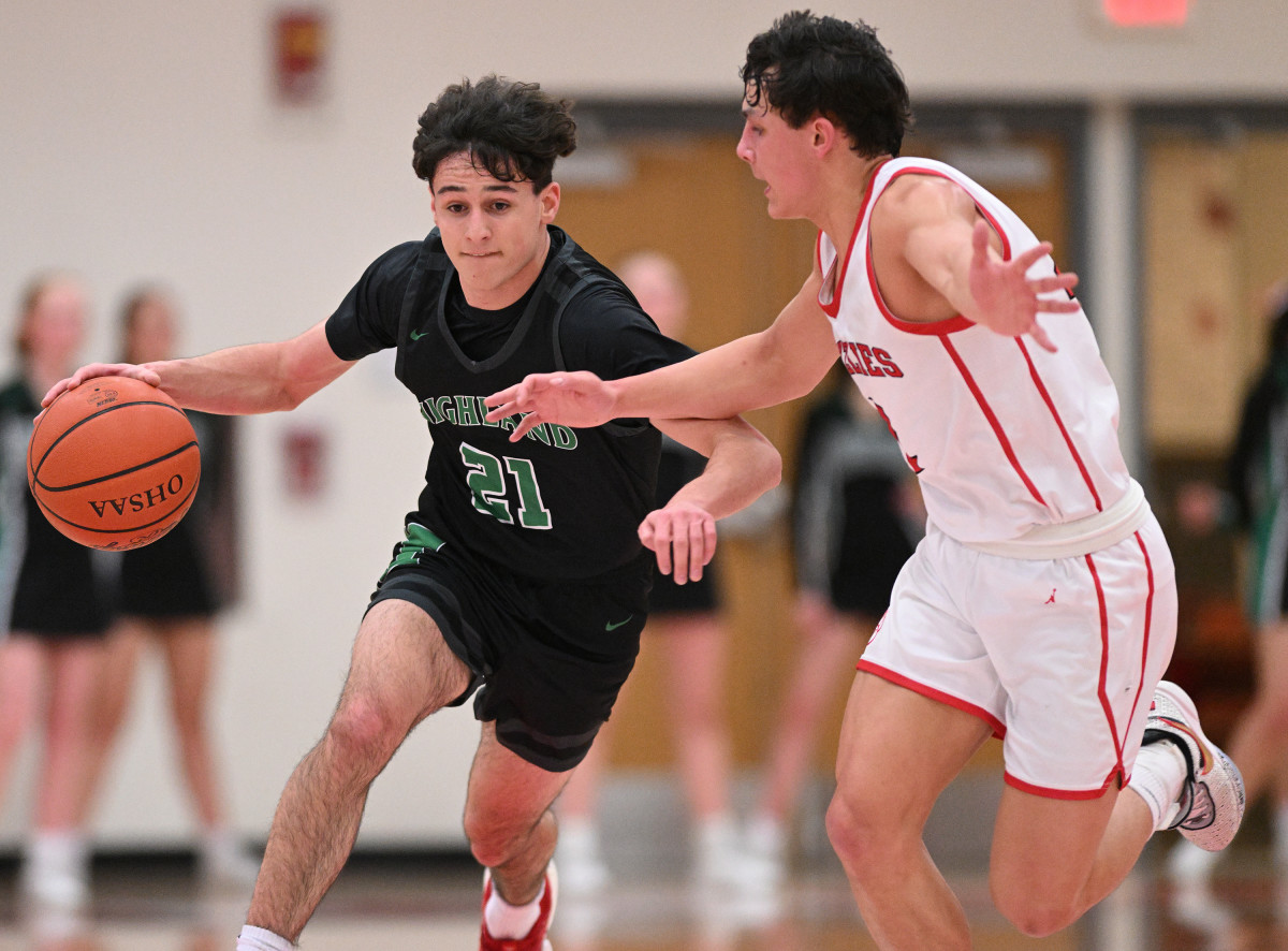 Solomon Callaghan leads Wadsworth on and off the court - Sports ...