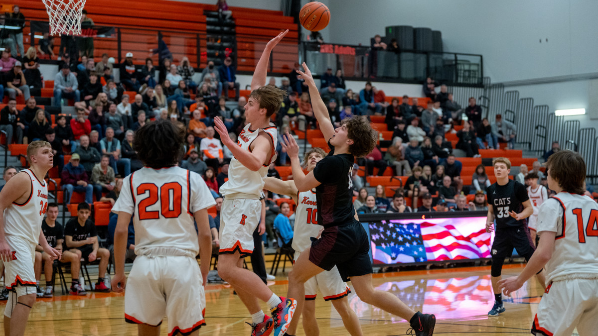 Photos: GSL boys champion Mount Spokane pulls away for Class 3A ...