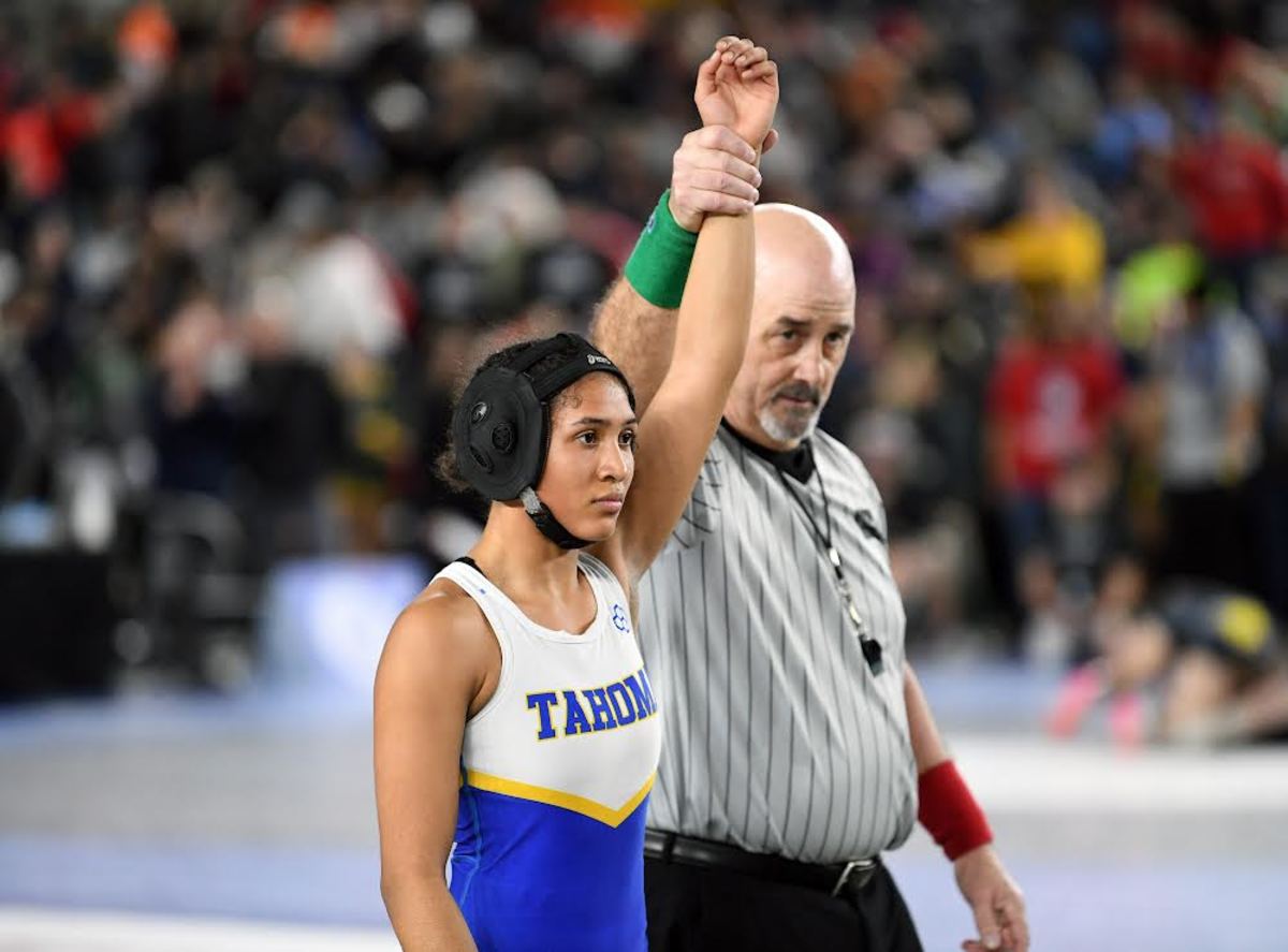 Photos: Mat Classic starts with morning weigh-ins, ends with quick ...