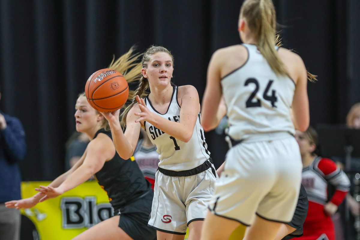 Look: BYU commit Brinley Cannon leads Shelley over Bishop Kelly in ...