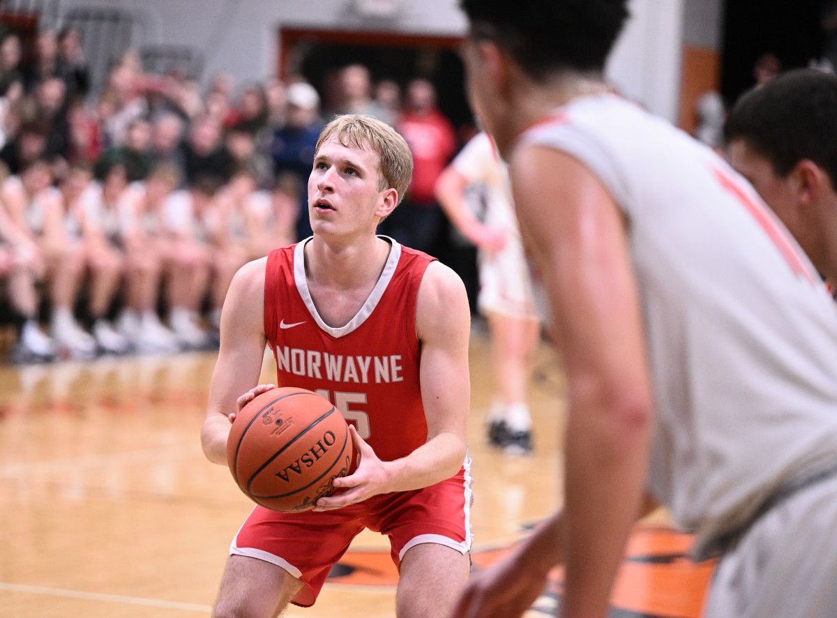 A little belief - and a lot of Braylon Wenger - helps Dalton defeat ...