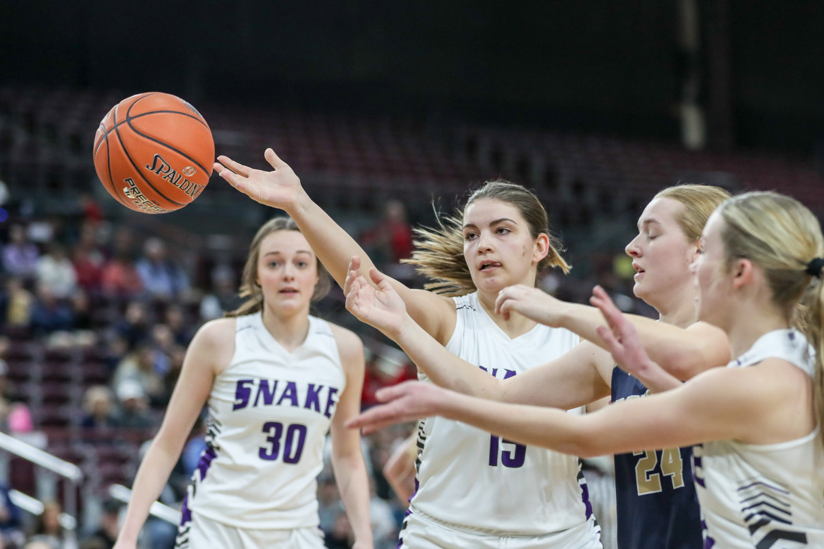Rylie Edlefsen leads Snake River to Idaho 3A girls basketball state ...