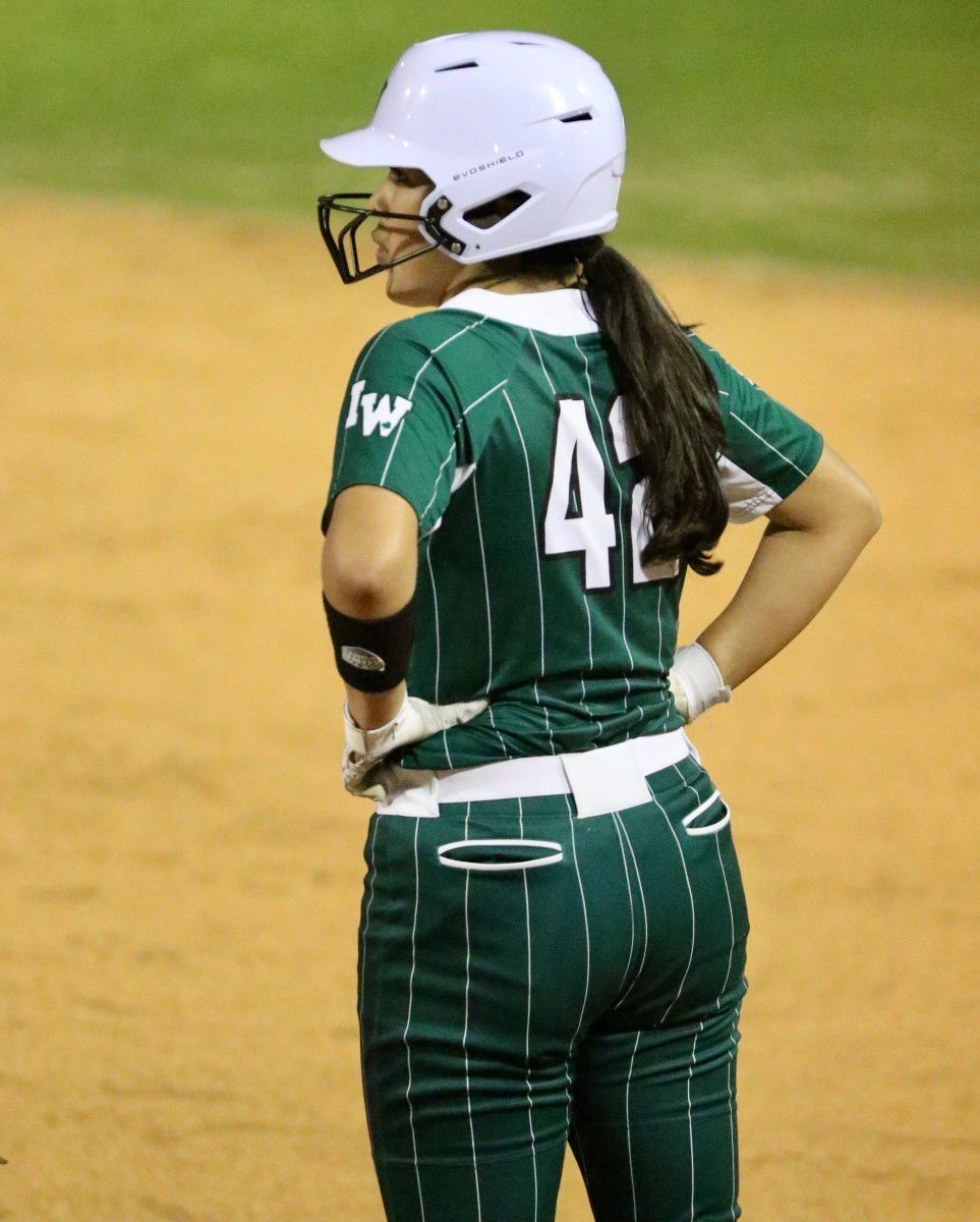 Ema Ramirez's walk-off double lifts Laredo United South past San ...