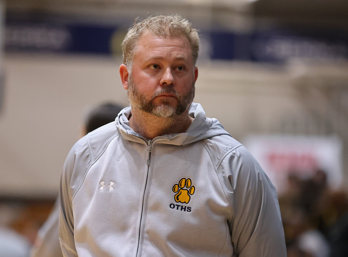 Photos: O'Fallon girls basketball edges Alton in Illinois sectional ...