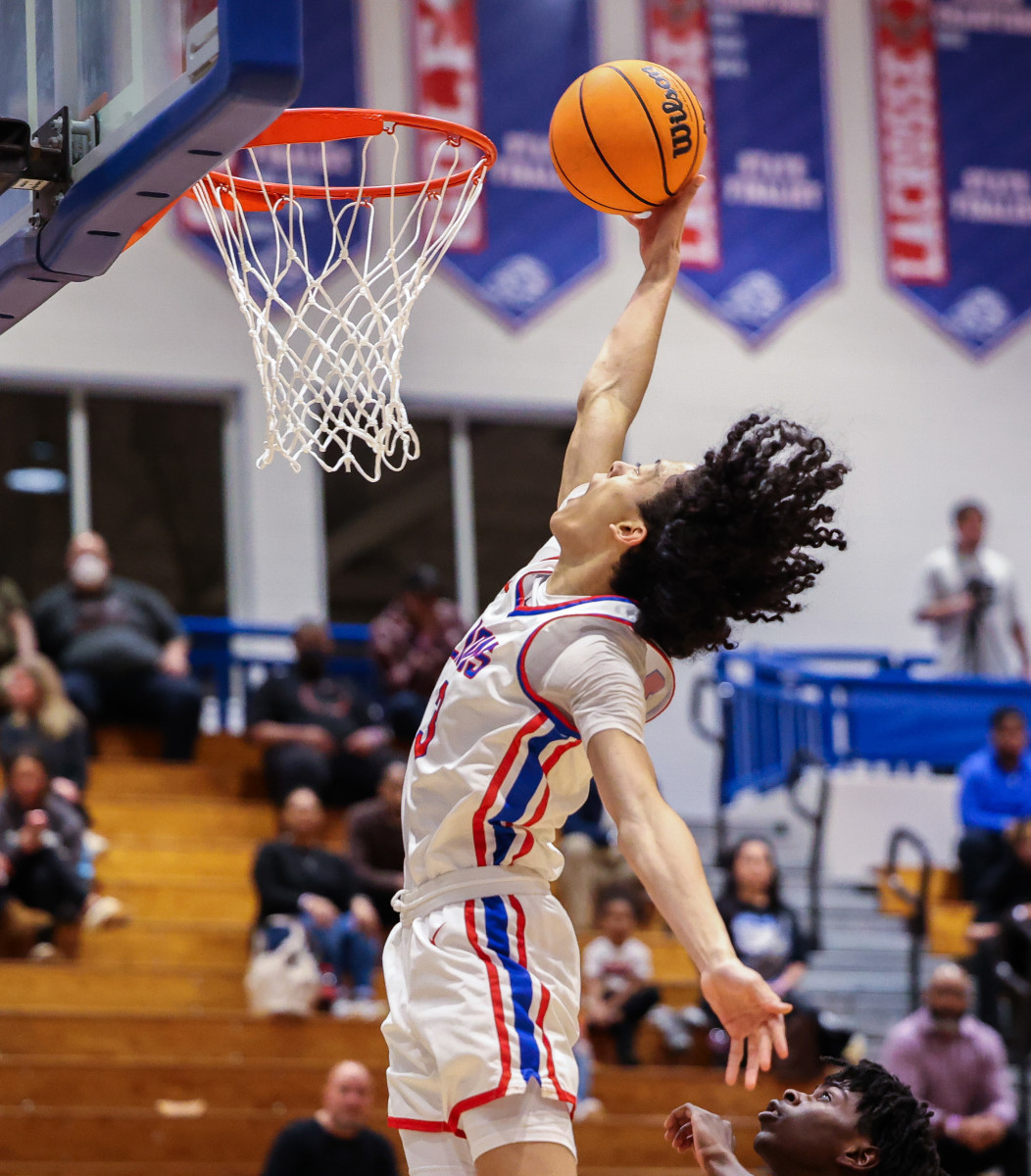 Peachtree Ridge boys win their first basketball playoff game in four ...