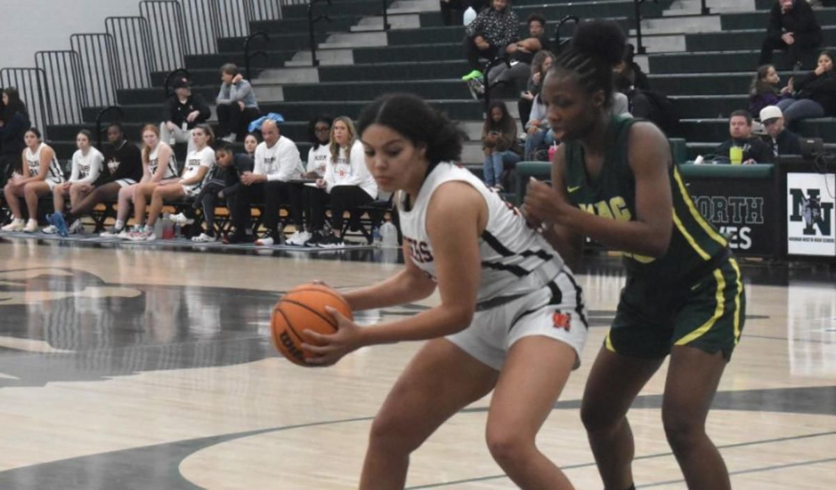 Fitting In Nicely: Norman senior Kayla Jones makes the most of ...