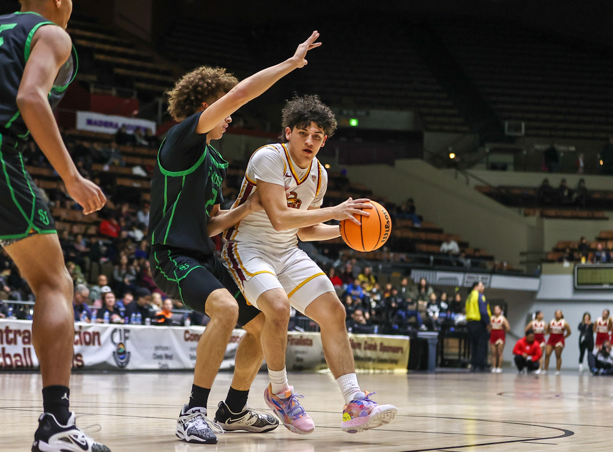 St. Joseph boys turn tables, beat Clovis West for CIF-Central Section ...