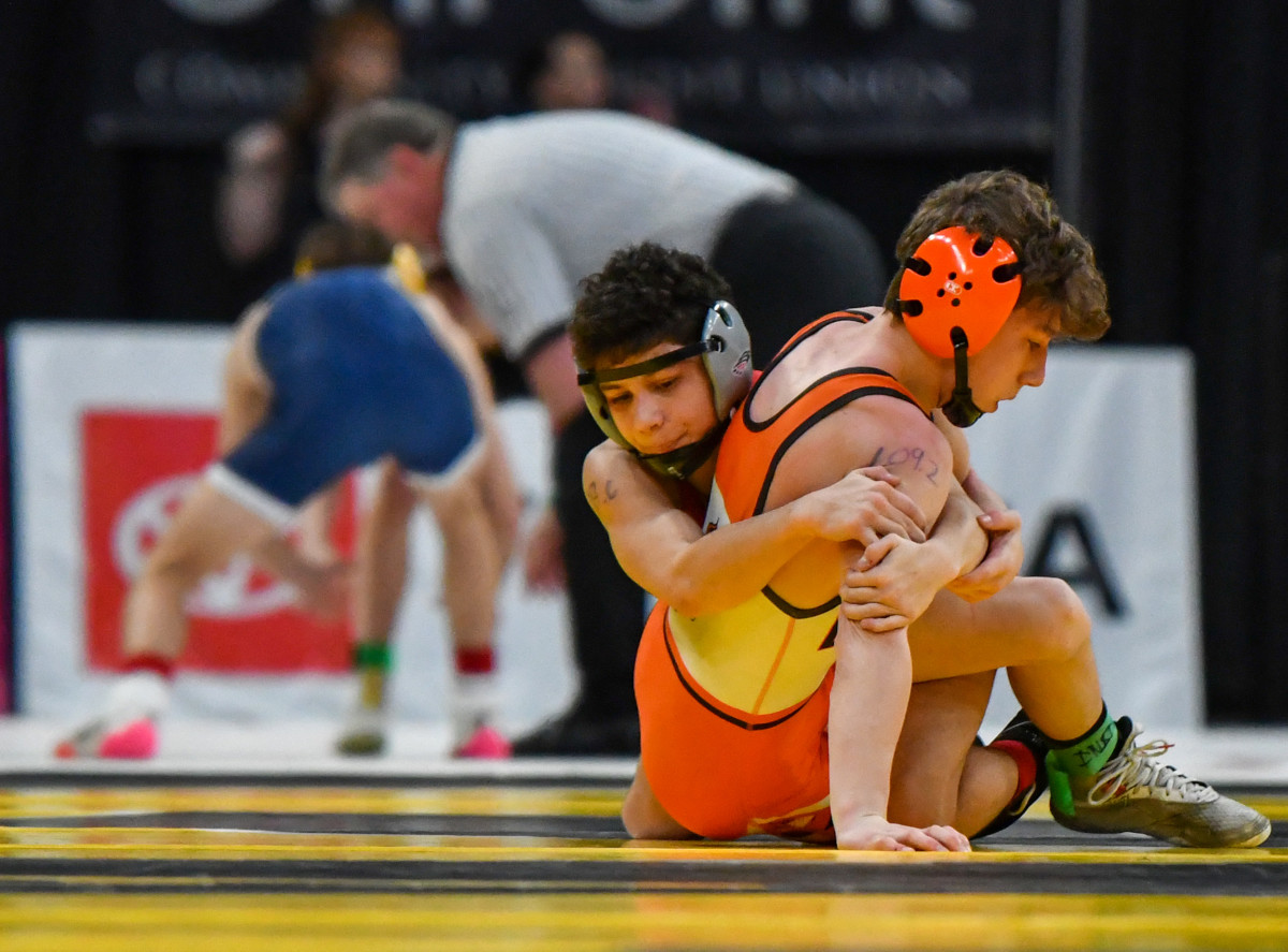 Photos: 6A, 5A OSAA wrestling state finals - Sports Illustrated High ...