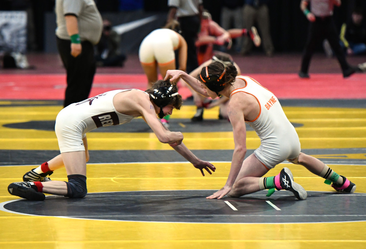 Photos: 6A, 5A OSAA wrestling state finals - Sports Illustrated High ...
