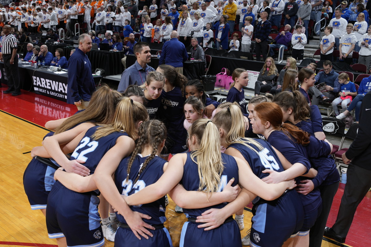 Eighth-seeded Vinton-Shellsburg pulls off win over top-seeded ...