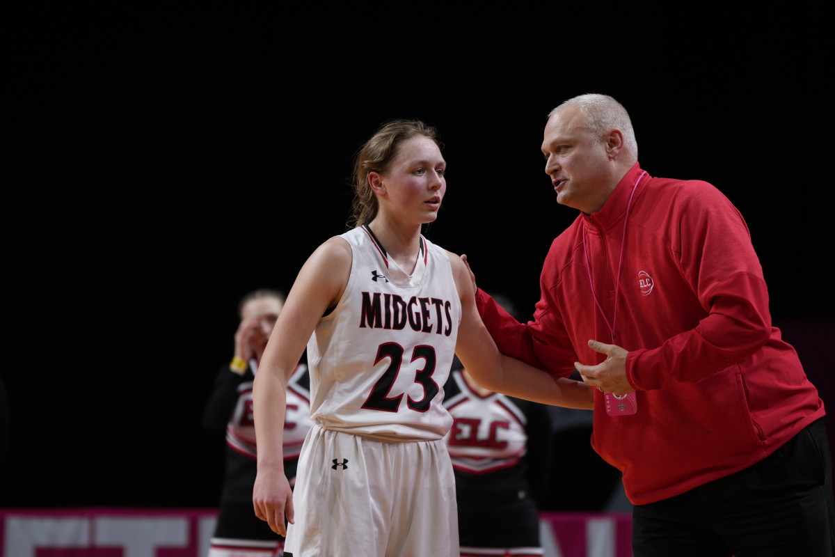 Eighth-seeded Vinton-Shellsburg pulls off win over top-seeded ...