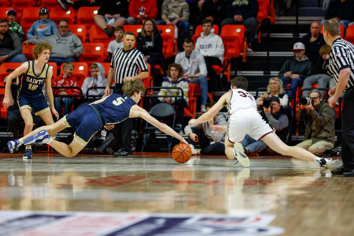 Illinois 2024 basketball prospect Cole Certa pledges to Notre Dame ...