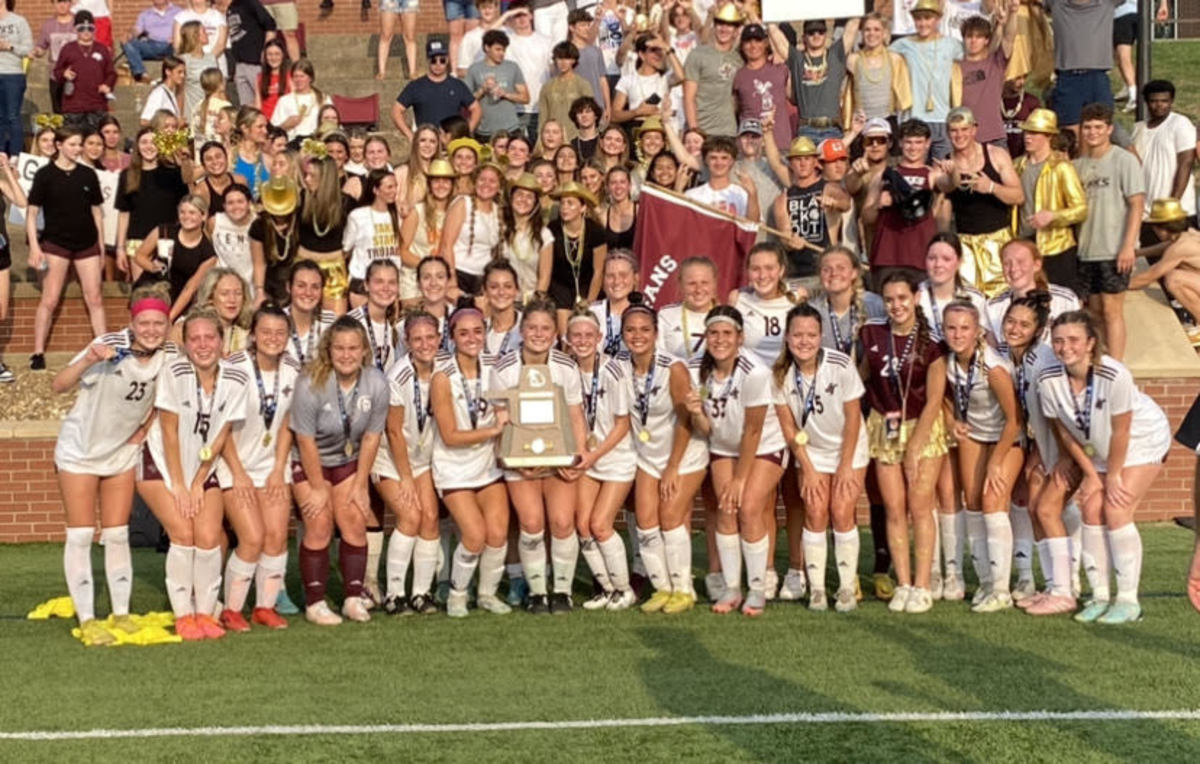 Jenks girls win 10th soccer state championship by beating undefeated ...