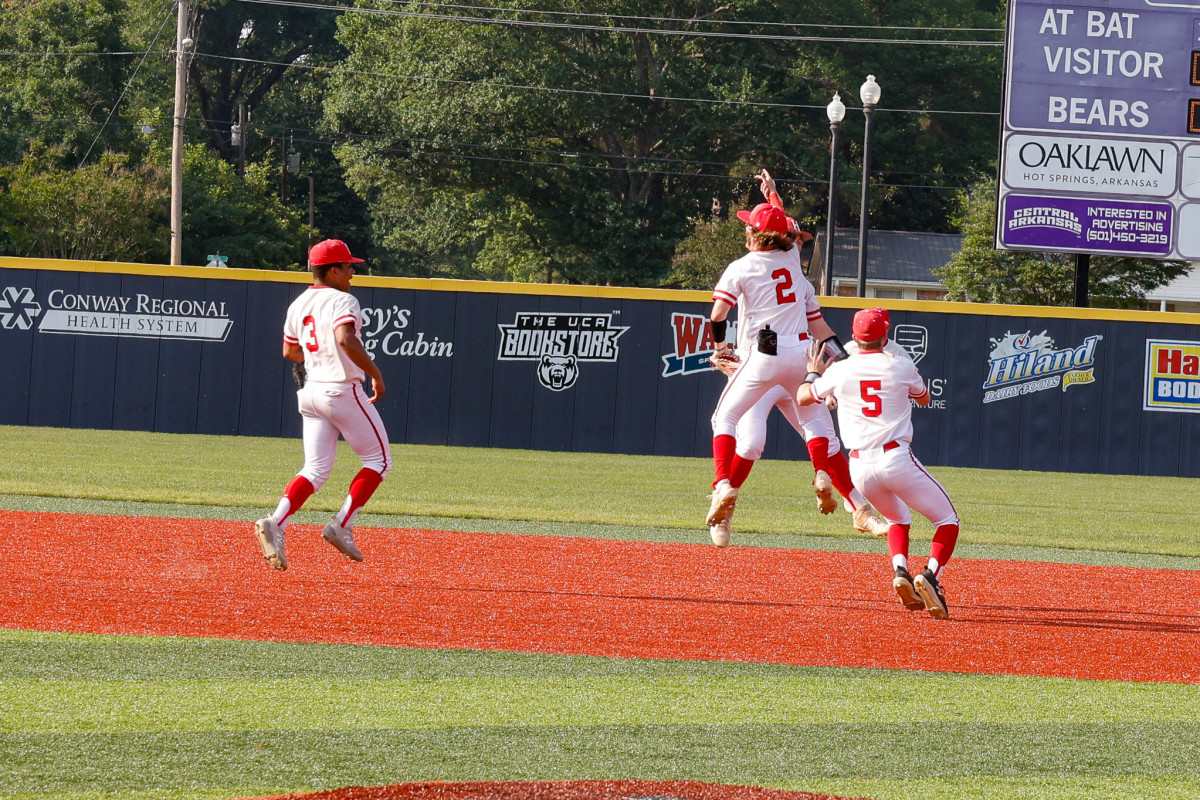Class 3A Arkansas baseball final: Harding Academy rolls past Rivercrest for third straight state ...