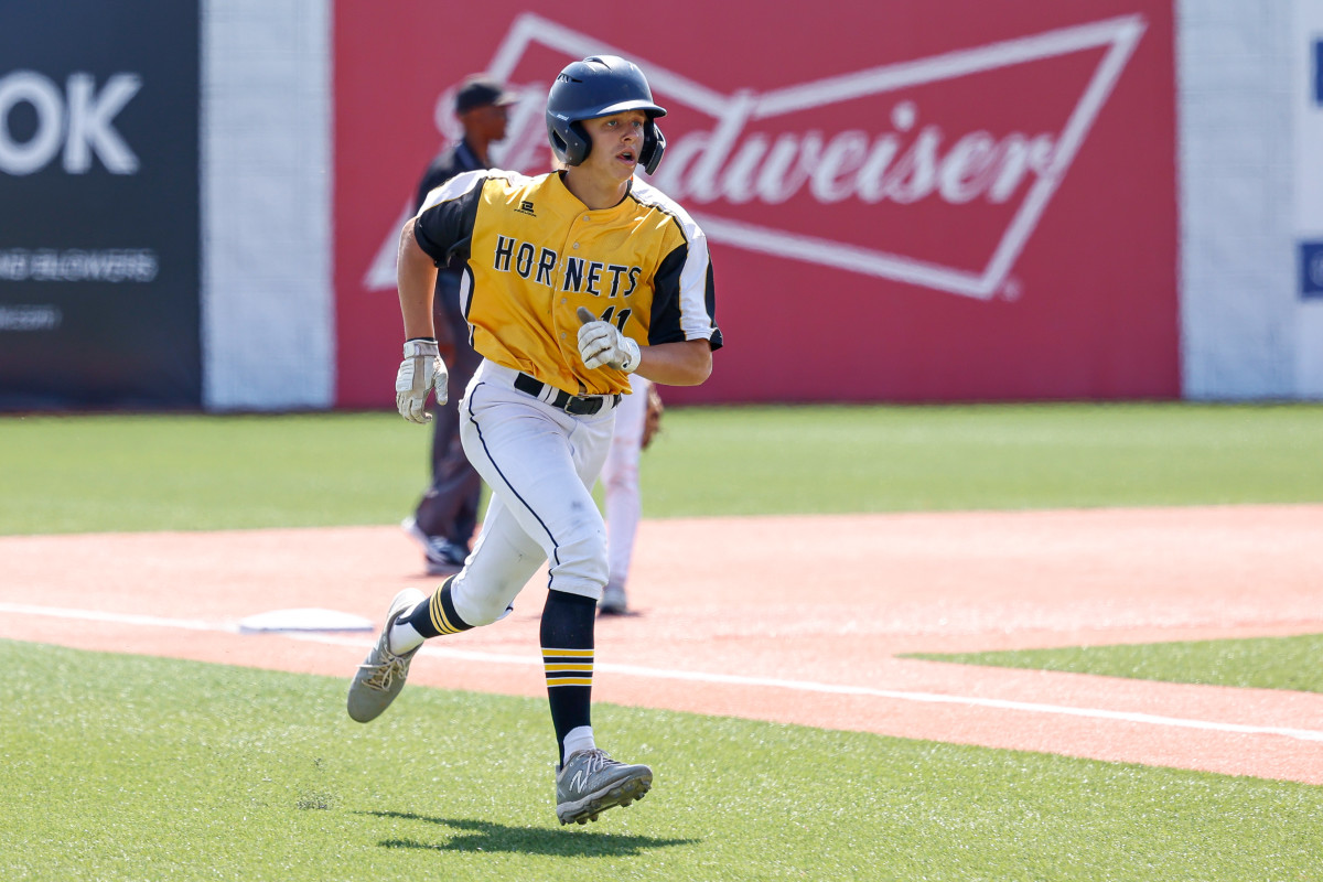 Caleb Oligschlaeger's shutout helps reigning Class 1 baseball champion ...