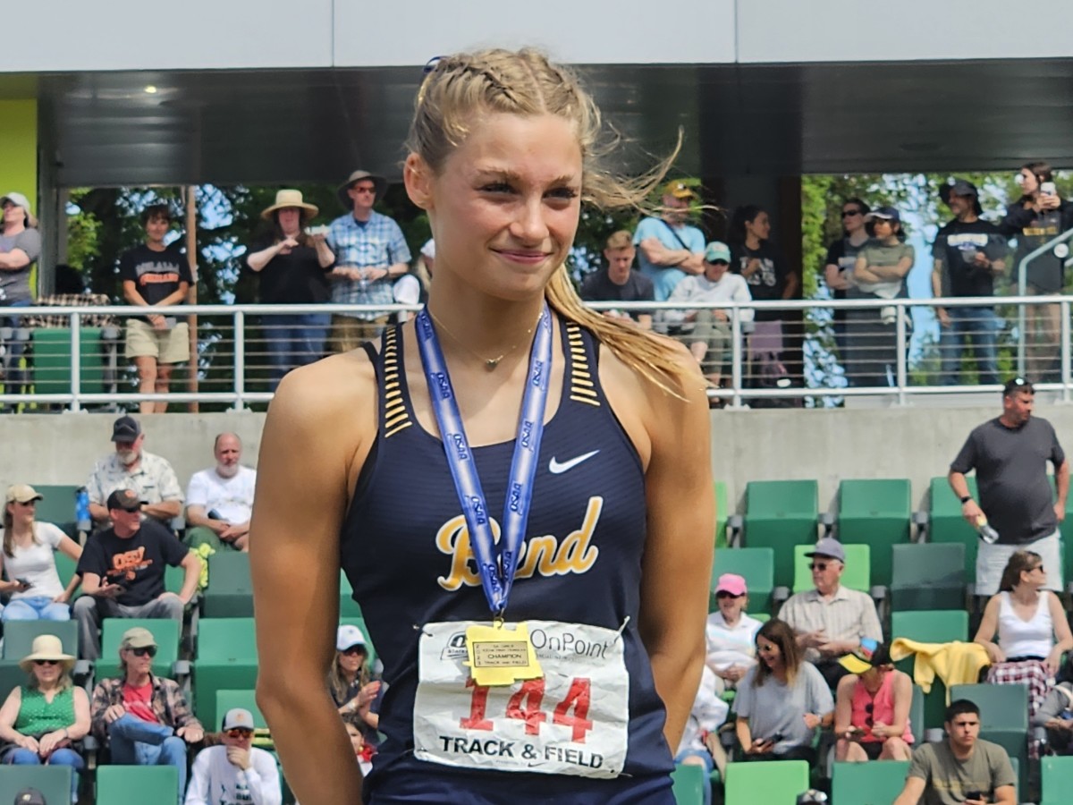 Sara Rivas of Bend wins 2 hurdles titles at Hayward Field: ‘It was ...