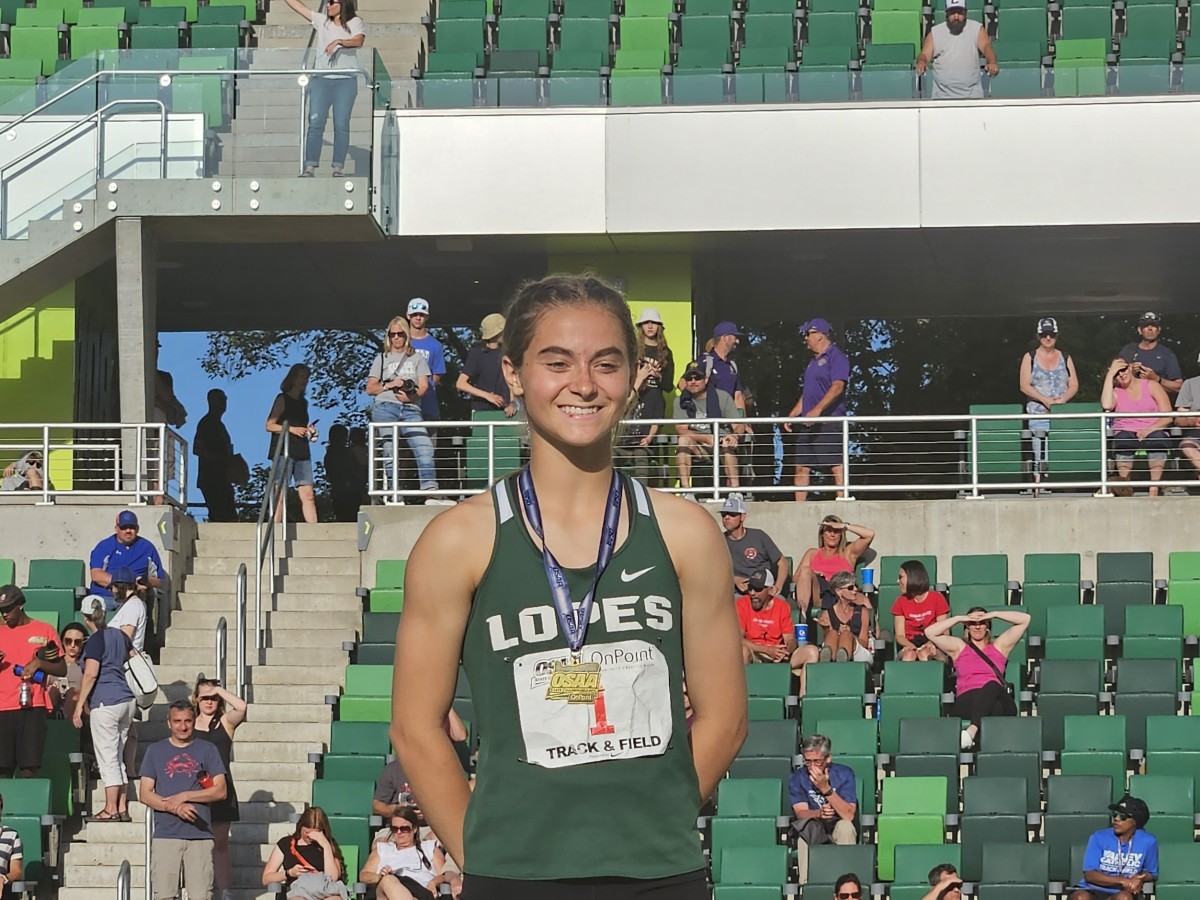 Oregon 3A, 2A, 1A state track notebook: Jace and Addy Martin, Malcolm ...