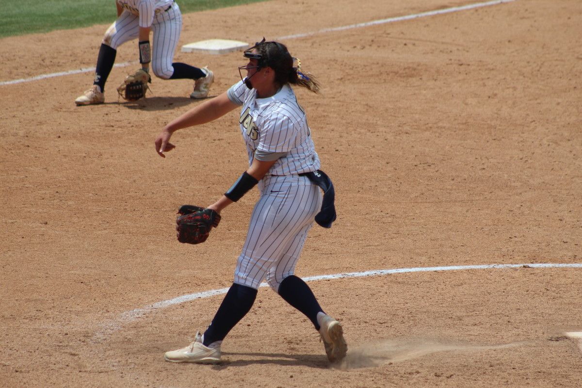 Ava Brown, Montgomery Lake Creek dominate New Braunfels Canyon in Texas ...