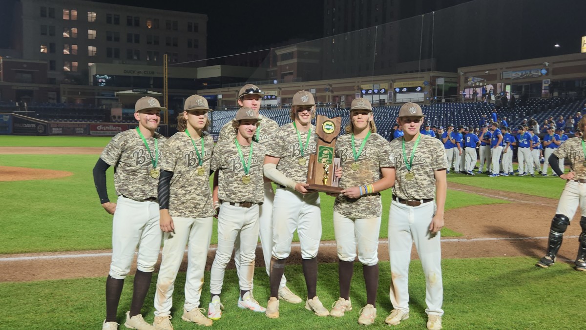 Champs on repeat: Waynedale wins second straight OHSAA Division III ...