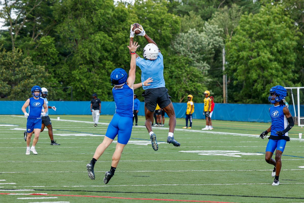 Photos: SLUH, Hazelwood Central, Lutheran St. Charles and Ladue 7-on-7 ...