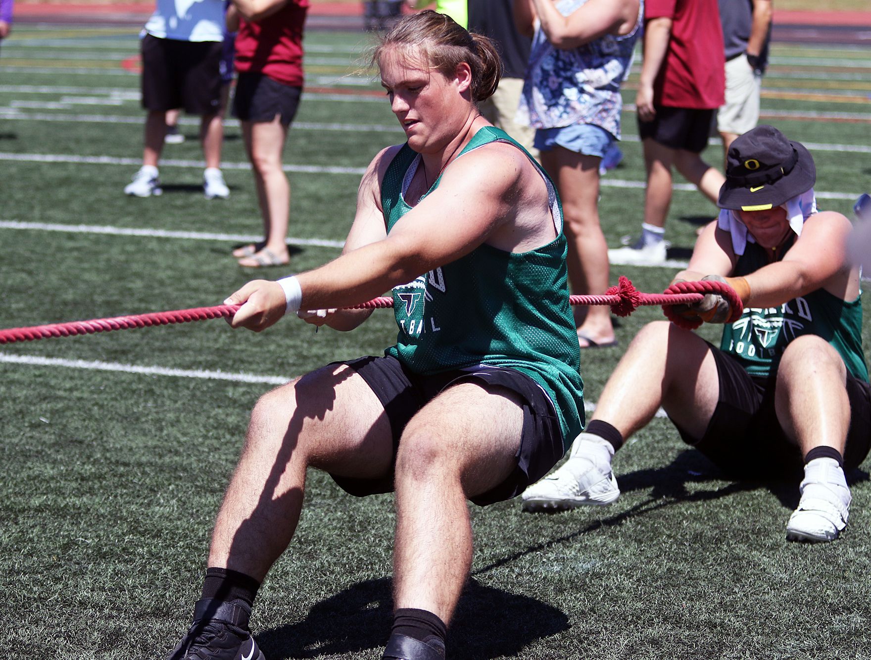 ‘No other position group bonds like the linemen do.’ Oregon linemen get ...