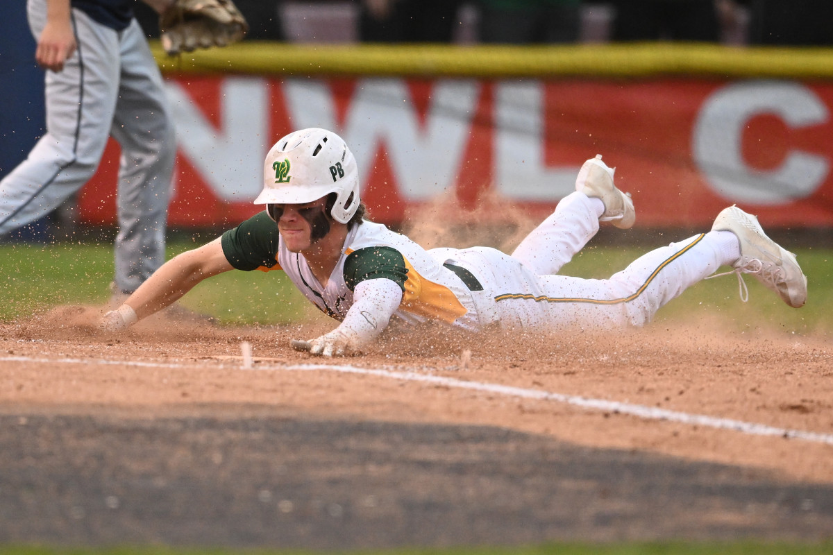 ‘For all the alumni that have come before us.’ Lions past and present ...