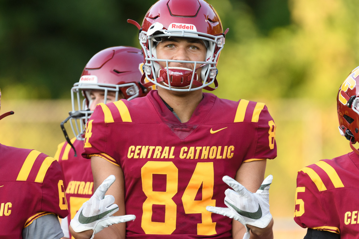 Central Catholic coach Steve Pyne reacts to Riley Williams’ decision to ...