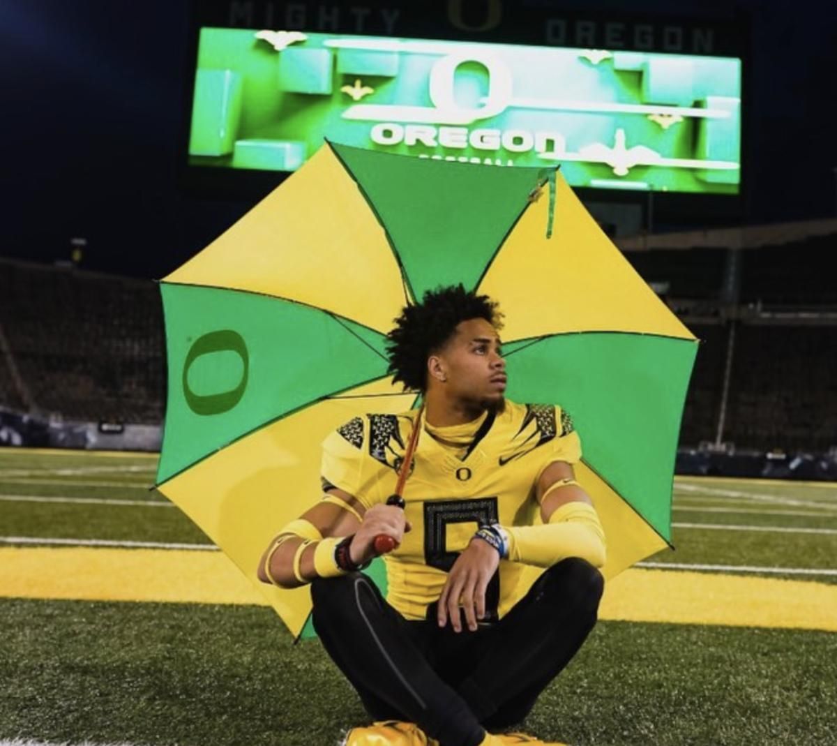 Caleb Presley, nation's No. 9 cornerback, commits to Oregon Ducks ...
