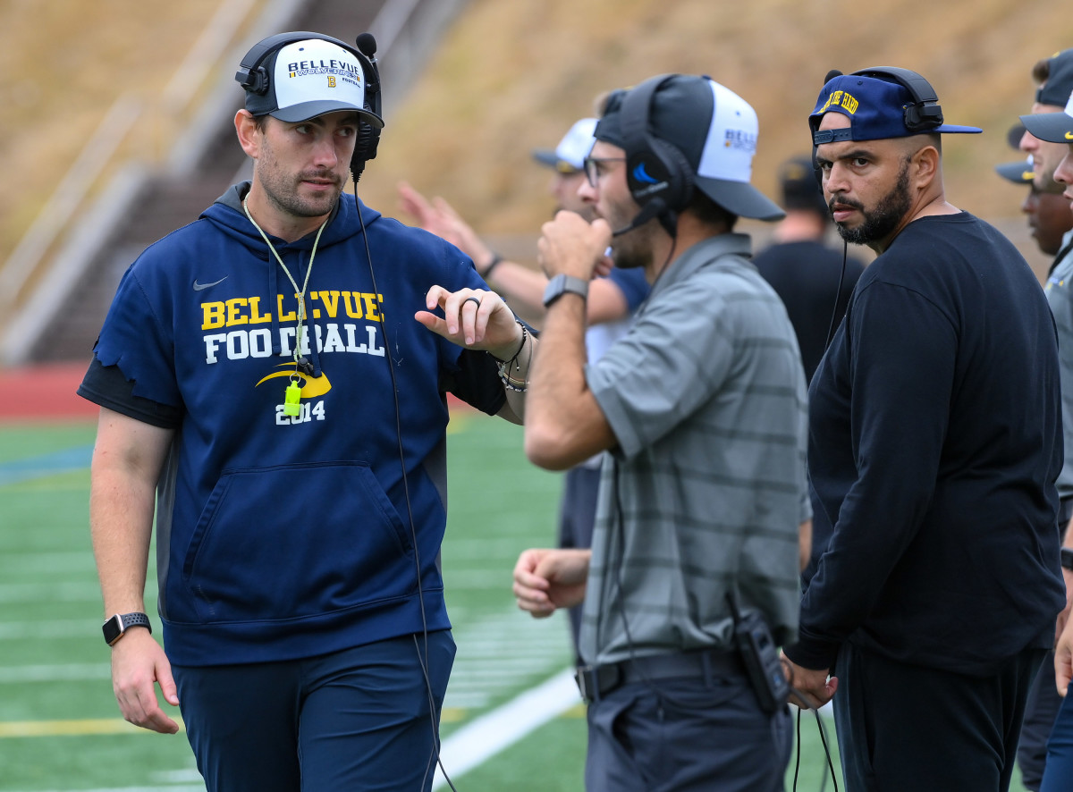 WIAA football roots: Razore father-son duo's journey at Bellevue coming ...