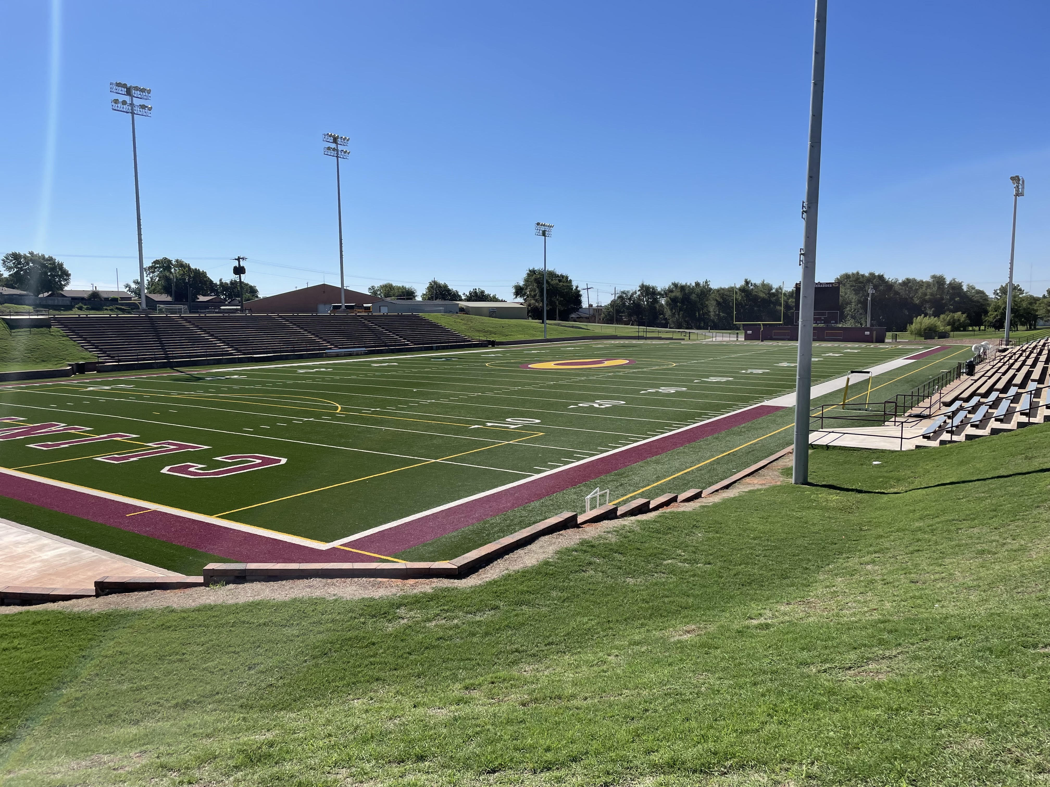 Oklahoma football notebook: I-40 Class 4A squads working through ...