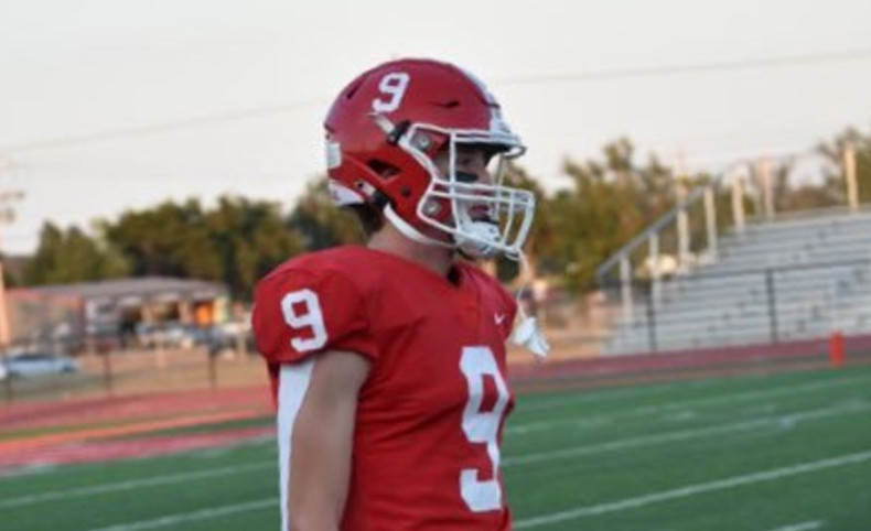 Elgin dominant in home win as Owls move to 3-0 - Sports Illustrated High School News, Analysis ...