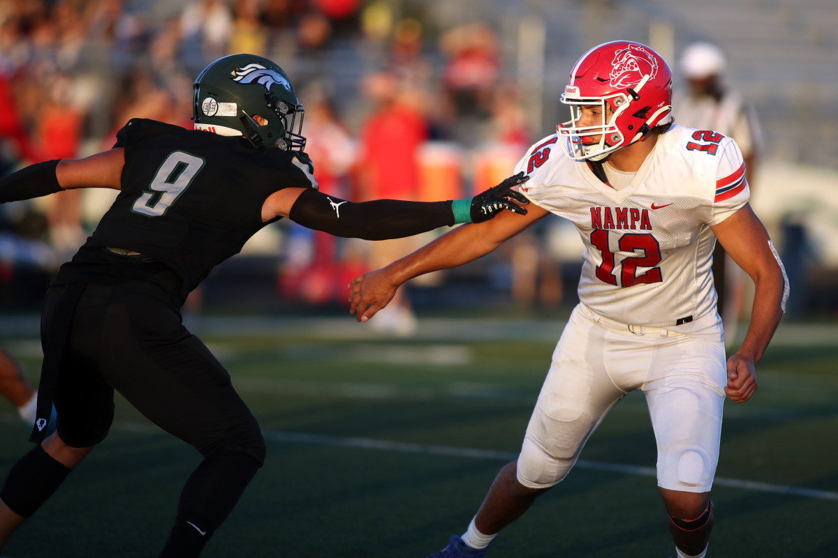 Multi-sport standout bet on himself in football recruiting - and won ...