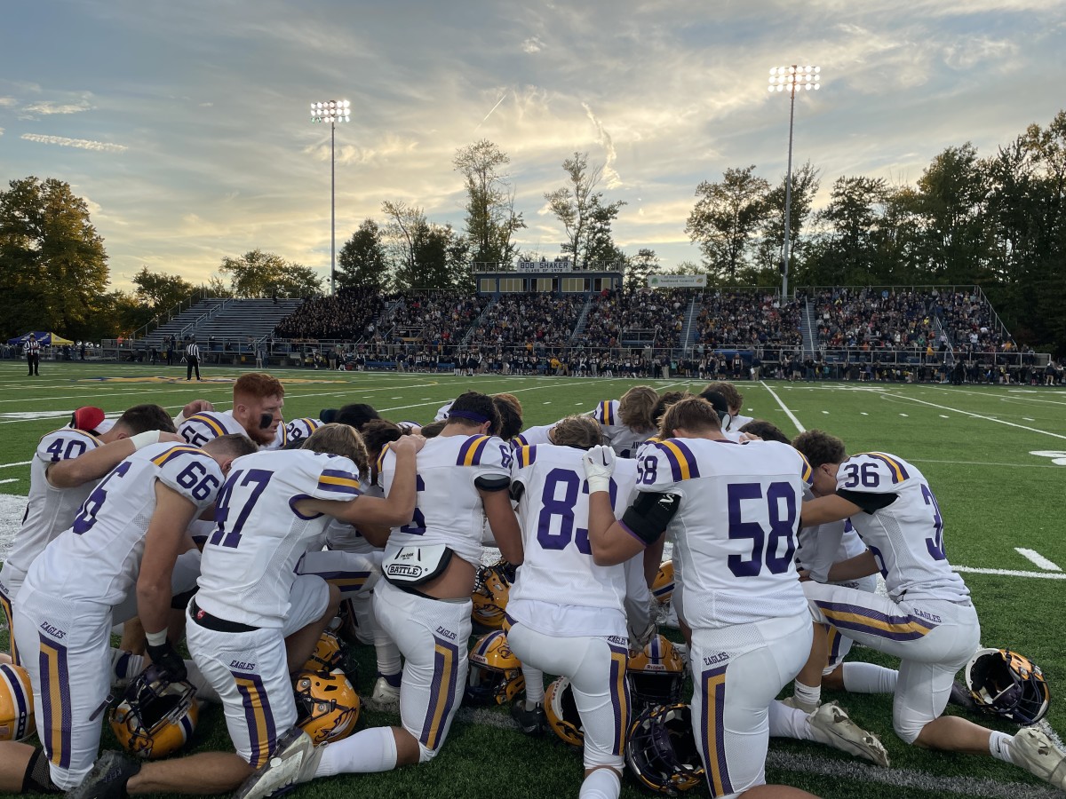 Avon football rides dynamic offense to 63-42 win over Olmsted Falls ...