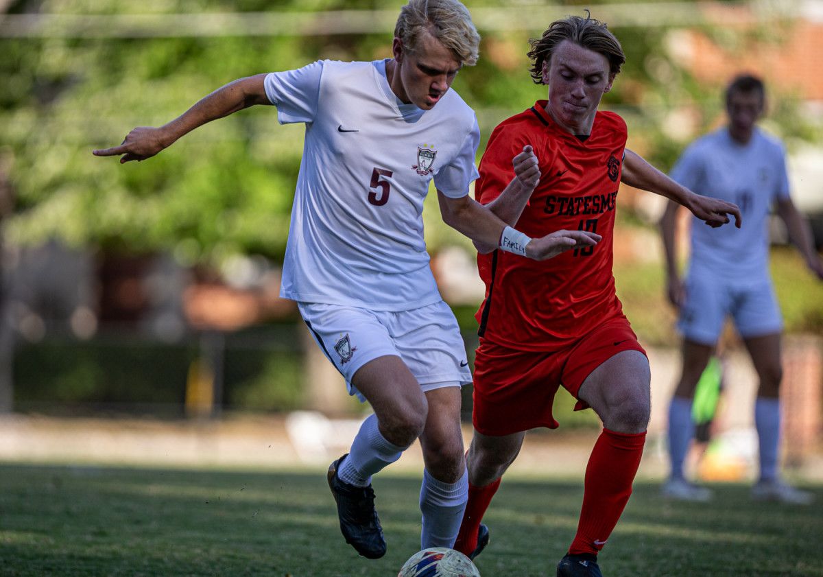 Photos: Webster Groves boys soccer beats Summit for ninth straight win ...