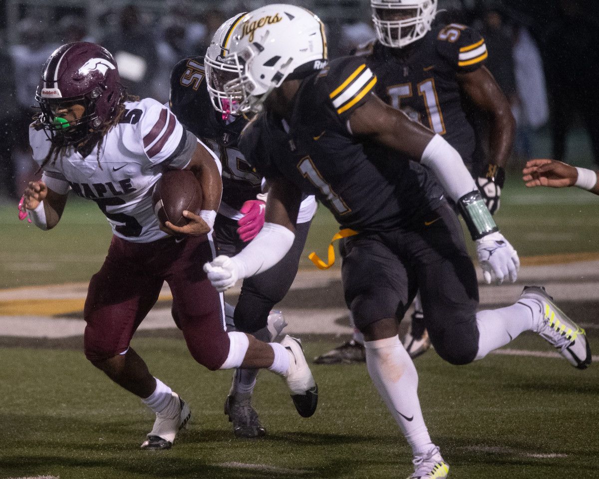 Darreon Fair and Cleveland Heights defeat Maple Heights 50-30 - Sports ...