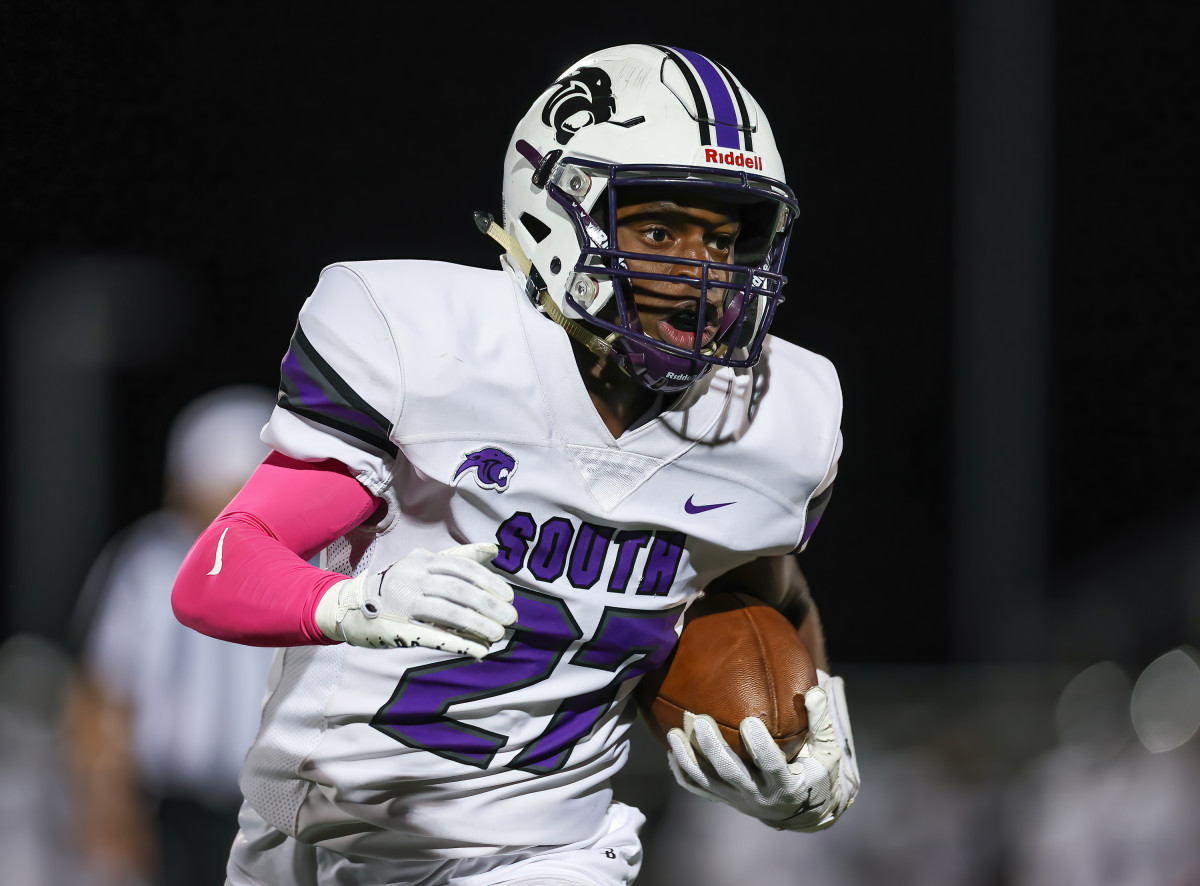 Photos: Staley holds off visiting Park Hill South for fourth straight ...