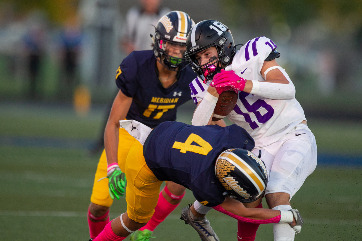 No. 2 Meridian captures 5A SIC divisional title by knocking off No. 1 ...