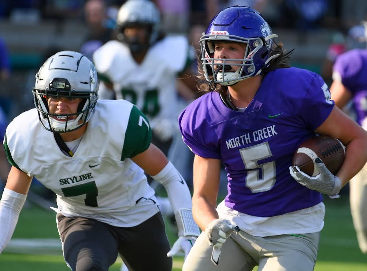 Photos: Just like old times, Skyline enters final weeks in 4A KingCo ...