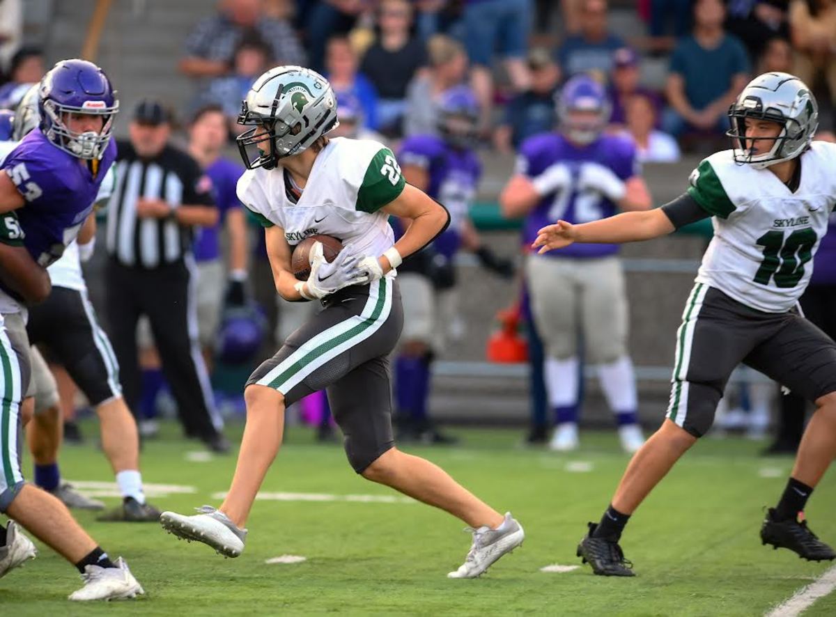 Photos: Just like old times, Skyline enters final weeks in 4A KingCo ...