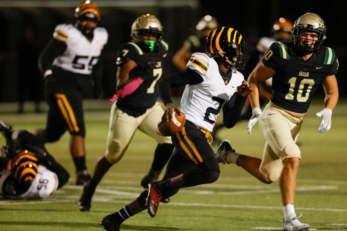 St. Vincent-St. Mary football runs to 49-21 win over Cleveland Heights ...