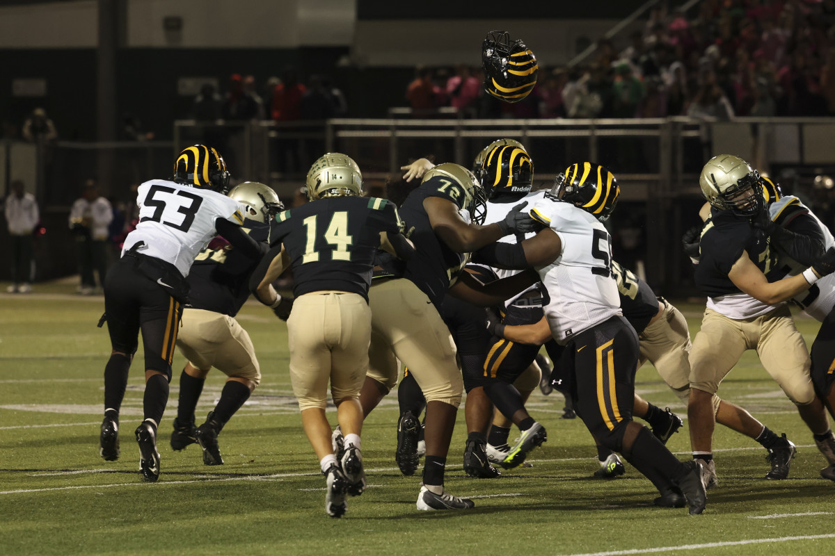 St. Vincent-St. Mary football runs to 49-21 win over Cleveland Heights ...